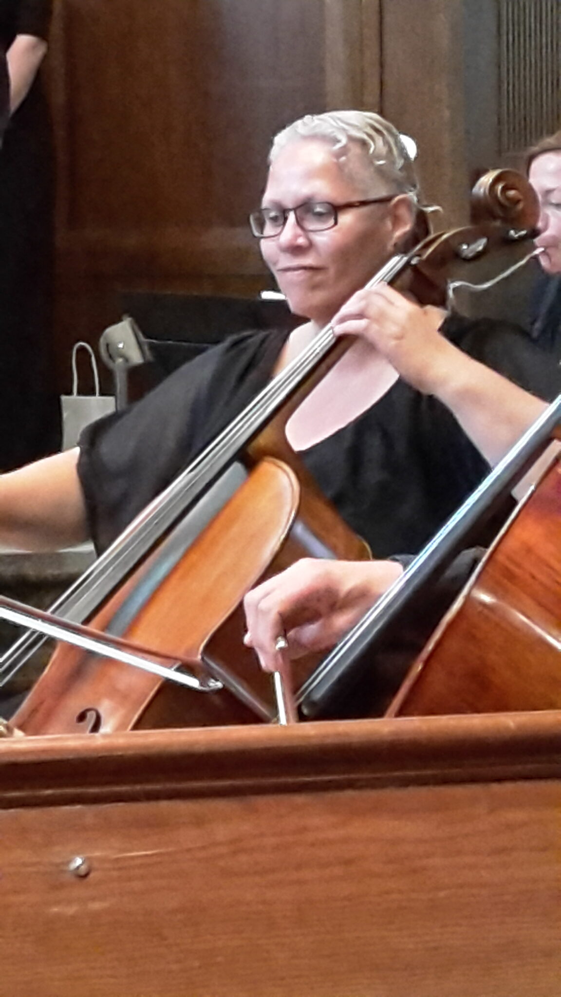 Über mich – Ach Du Grosses Cello!
